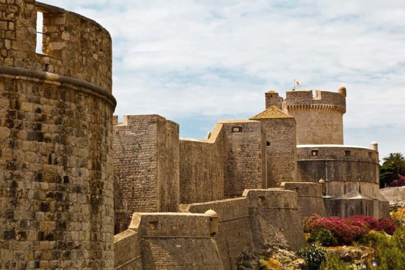 Dubrovnik: Old Town & City Walls Guided Tours Combo - FAQs  