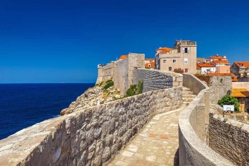 Dubrovnik: Old Town & City Walls Tour with Optional DU Pass - What to Expect from the Tour