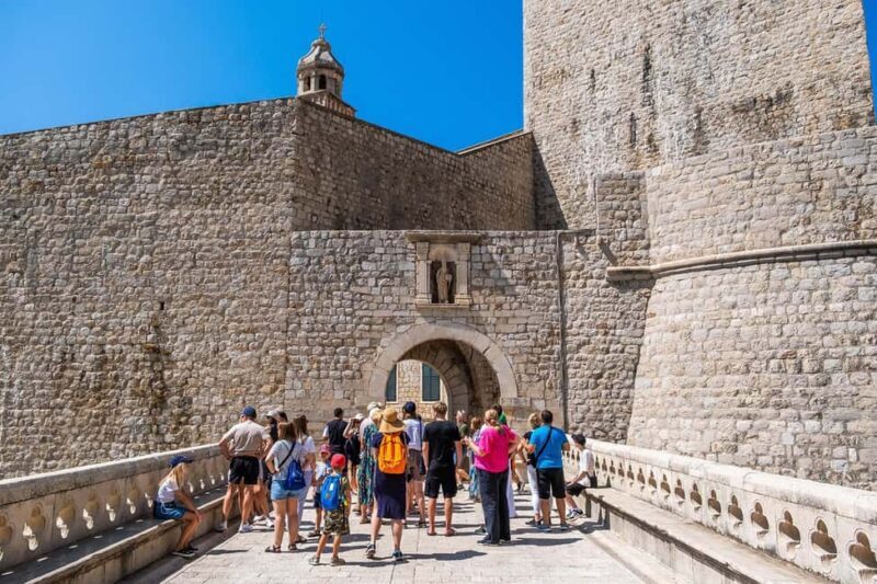 Dubrovnik: Old Town & City Walls Tour with Optional DU Pass - The Tour Itself: Structure and Value