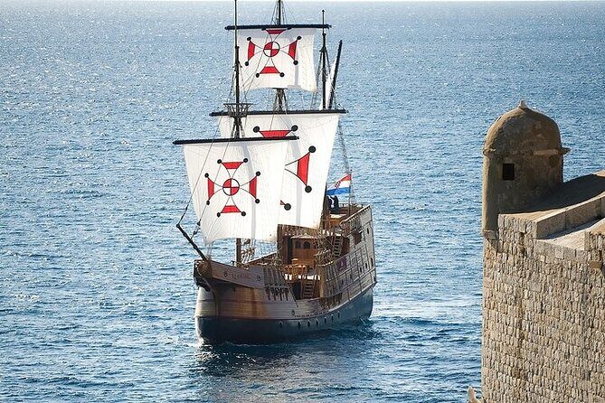 Dubrovnik Old Town Walking Tour and Cruise with Karaka - Key Points
