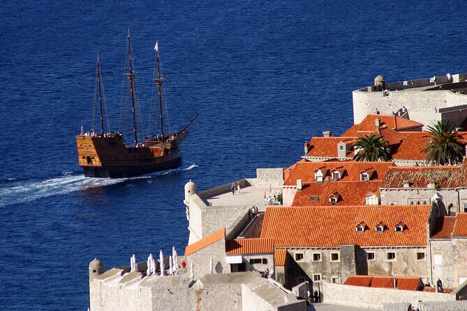 Dubrovnik Old Town Walking Tour and Cruise with Karaka - FAQ