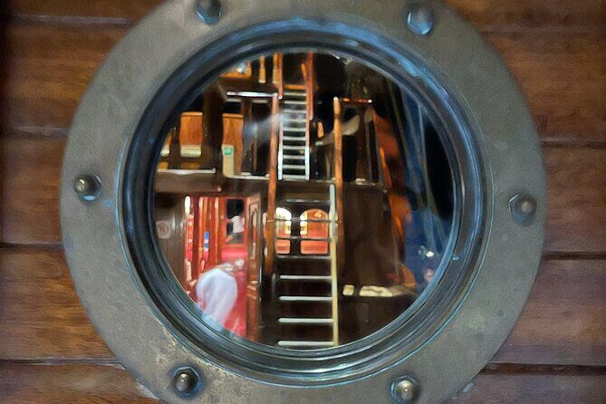 Dubrovnik Panoramic Night Cruise with Karaka - FAQ