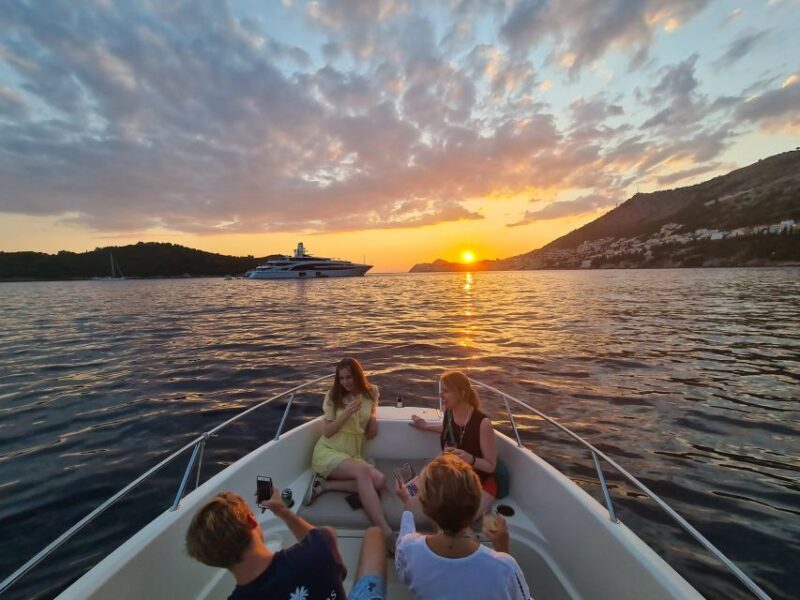 Dubrovnik Private Speedboat Tour to Elaphite Islands - Key Points