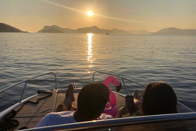 Dubrovnik Sunset Private Speed Boat Tour - Dubrovnik Sunset Private Speed Boat Tour: A Through-the-Waves Adventure
