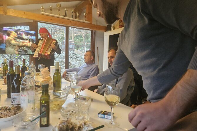 Dubrovnik to Split luxury transfer with 5course LUNCH INCLUDED - Key Points