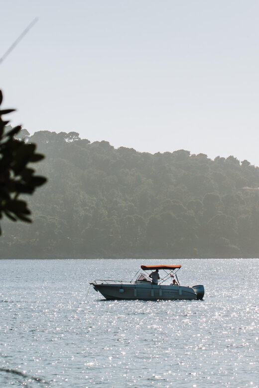 Dubrovnik:Elaphiti Islands and caves Private Speedboat Tour - An In-Depth Look at the Tour Experience