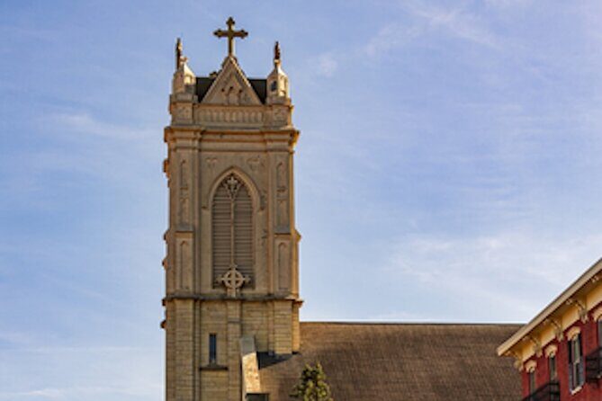 Dubuques Historic Downtown GPS Self Guided Walking Tour - An In-Depth Look at the Dubuque Self-Guided Tour