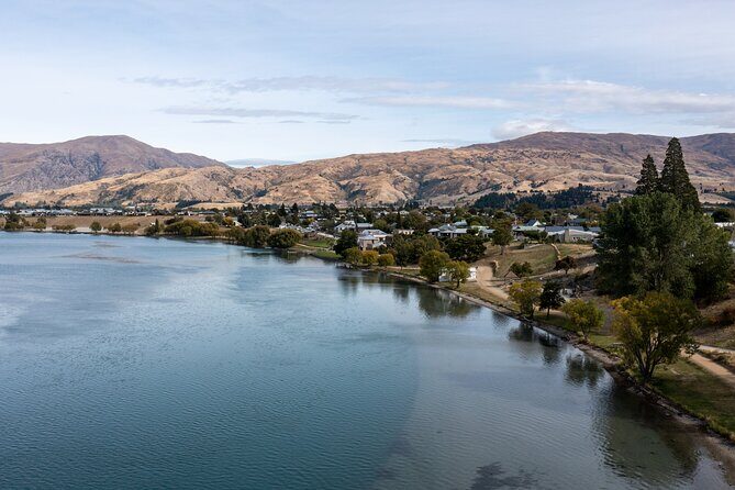 Dunedin to Queenstown One Way Tour Including Taieri Gorge Train - Who is This Tour Best For?