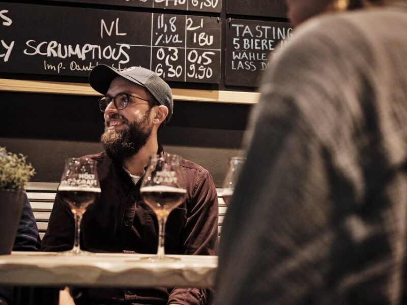 Düsseldorf: Düsseldorfs Altbier - & Craftbeer-Tour - Summary of the Tours Appeal