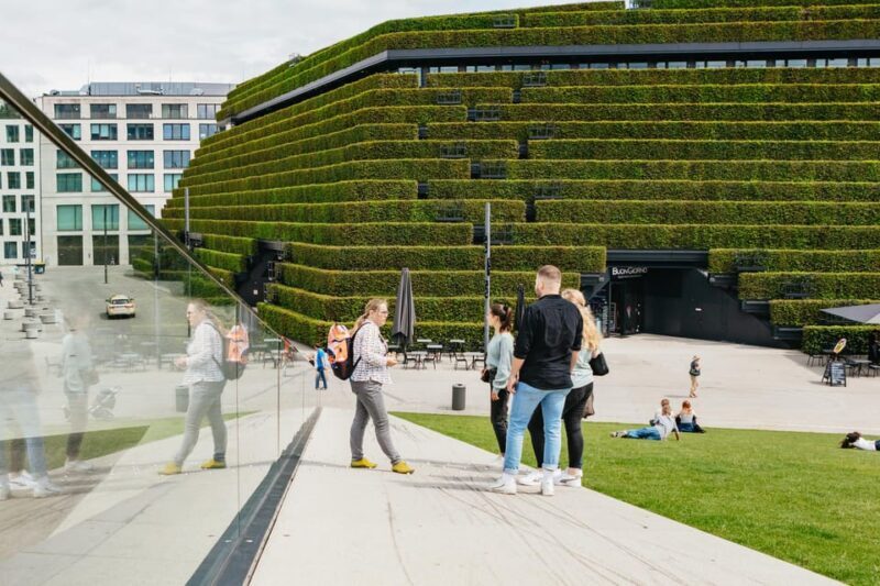 Düsseldorf: Guided City Architecture Walking Tour - A Closer Look at the Düsseldorf Guided City Architecture Walking Tour