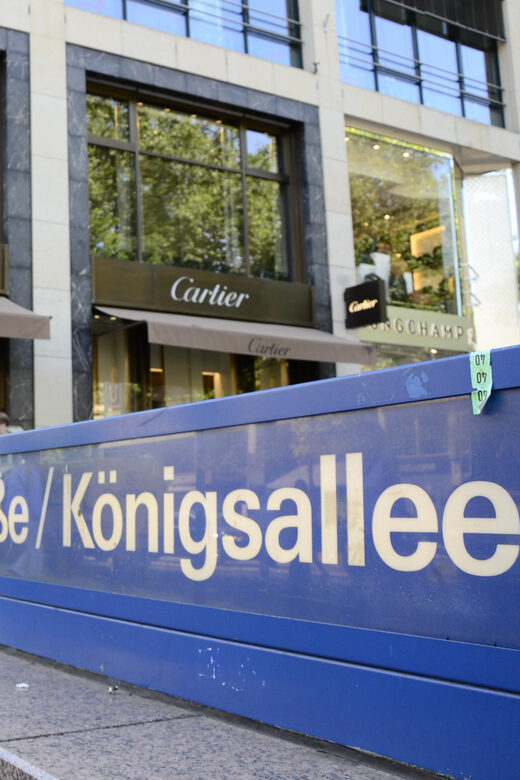 Düsseldorf: Old town and banks of Rhine - heart and lifeline - Practical Details: What You Need To Know