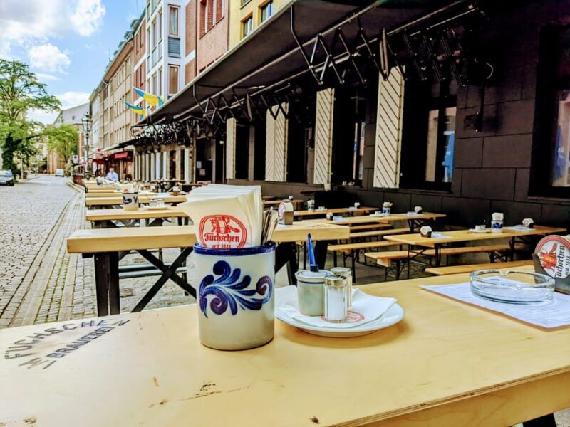 Düsseldorf: Old town and banks of Rhine - heart and lifeline - FAQ
