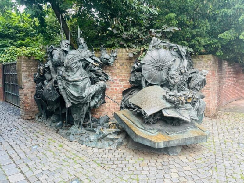 Düsseldorf: Old Town Historical Walking Tour with GEO EPOCHE - Final Thoughts