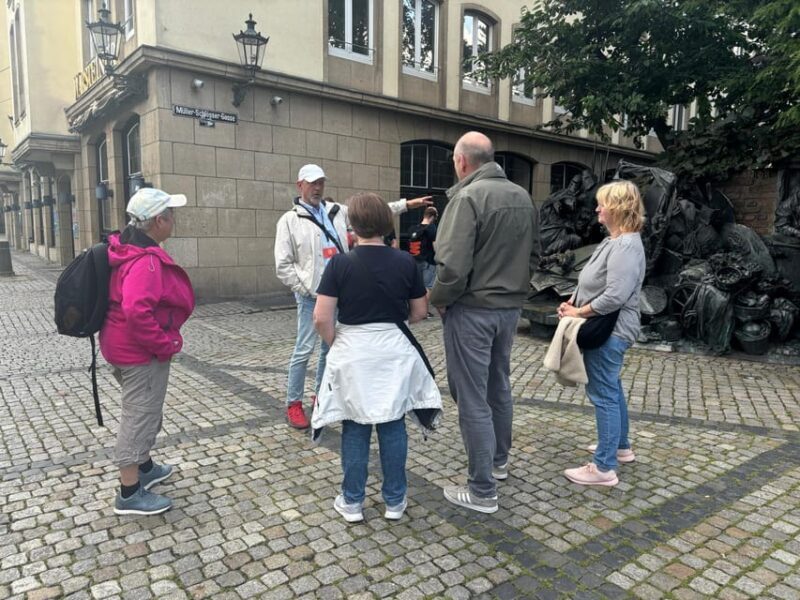 Düsseldorf: Old Town Historical Walking Tour with GEO EPOCHE - Who Should Consider This Tour?
