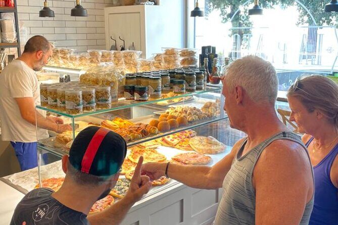 E-Bike, Focaccia and Wine - What to Expect from the Experience