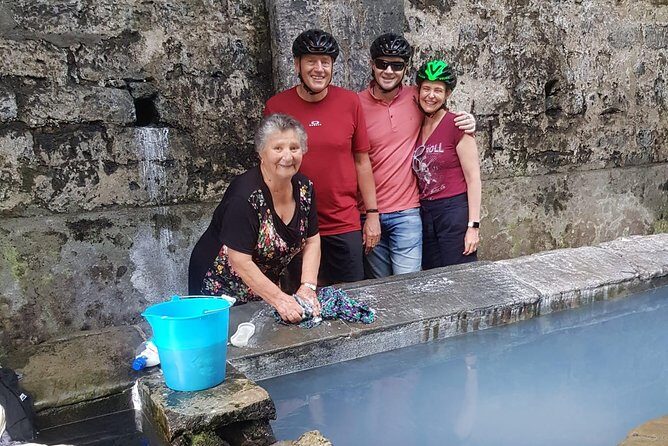 E-Bike Food and Wine Tour in the Sorrento Peninsula - The Food and Wine: More Than Just Tasting