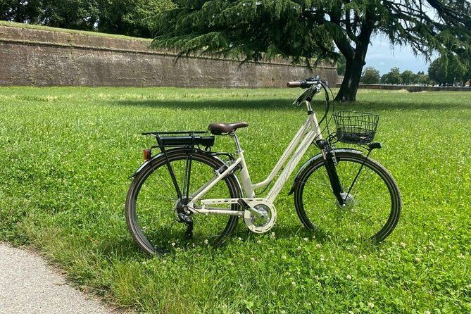 E-Bike Rental in Lucca - The Sum Up  