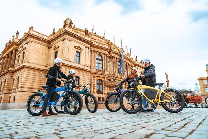 E-BIKE TOUR: 10 Must-See Landmarks & Viewpoints in Prague 1-8per. - An In-Depth Look at the E-Bike Tour in Prague