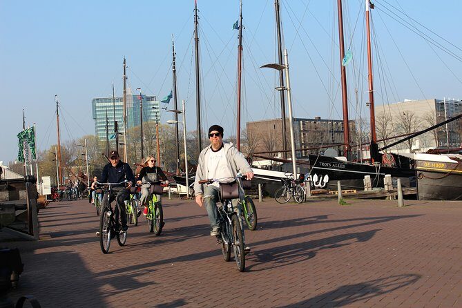 E-Bike Tour, Amsterdam's Highlights and Hidden Gems - Why This Tour Stands Out