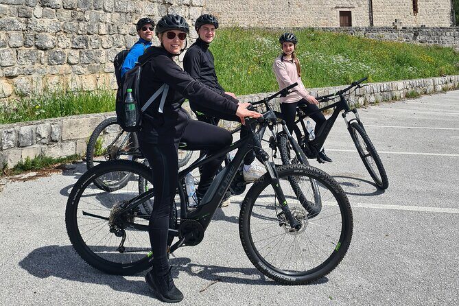 E-Bike Tour + Gourmet Lunch + Wine Tasting (Small Group) - Why This Tour Works
