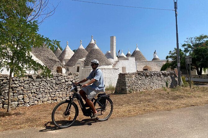 E-bike tour Martina Franca e Locorotondo and visit a dairy - The Experience from Past Travelers