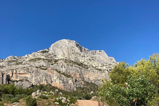 E-Bike tour of Sainte Victoire Mountain, Aix-en-Provence - FAQ