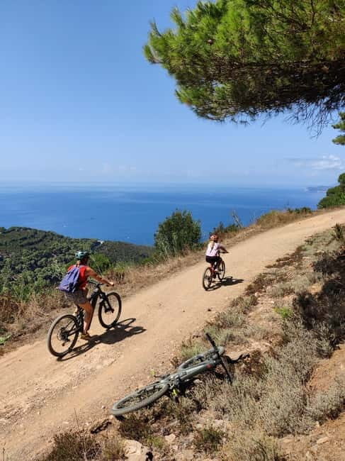 E-bike tour to Capoliveri in the Costa dei Gabbiani Private Property - Key Points