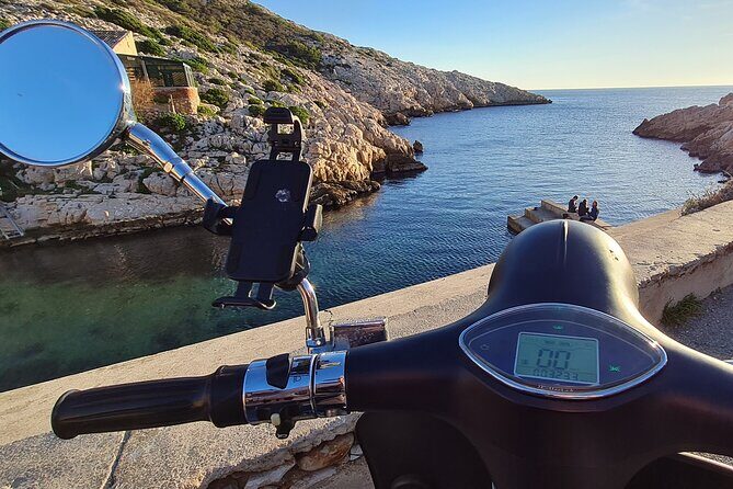 E-motorbike virtual guided tour in Marseille - The Starting Point and Logistics