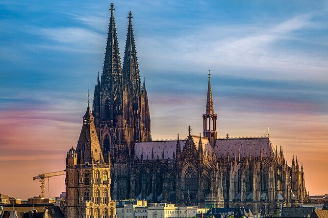 e-Scavenger hunt Cologne: Explore the city at your own pace - Detailed Breakdown of the Itinerary