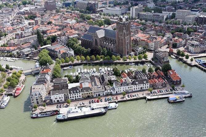 e-Scavenger hunt Dordrecht: Explore the city at your own pace - The Experience Breakdown