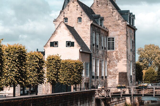 e-Scavenger hunt Valkenburg: Explore the city at your own pace - Who Will Love This Tour?