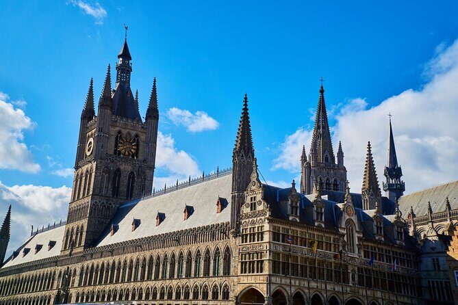 e-Scavenger hunt Ypres: Explore the city at your own pace - An Introduction to the Ypres e-Scavenger Hunt Experience