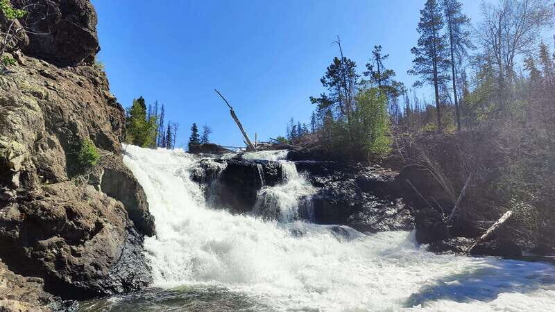 Eagle Lake, BC: Hidden Waterfalls Tour 4x4 - Key Points  