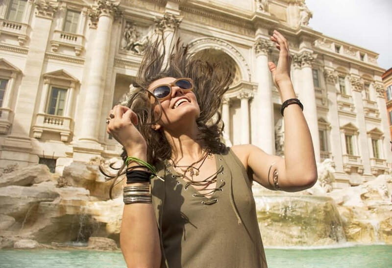 Early morning photoshoot at The Trevi Fountain - The Experience in Practice: Authenticity and Flexibility