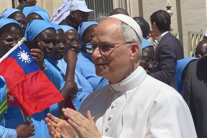 Easter Mass with Pope Leo XIV at Vatican : Private Tour Experience - Practical Tips for Future Attendees