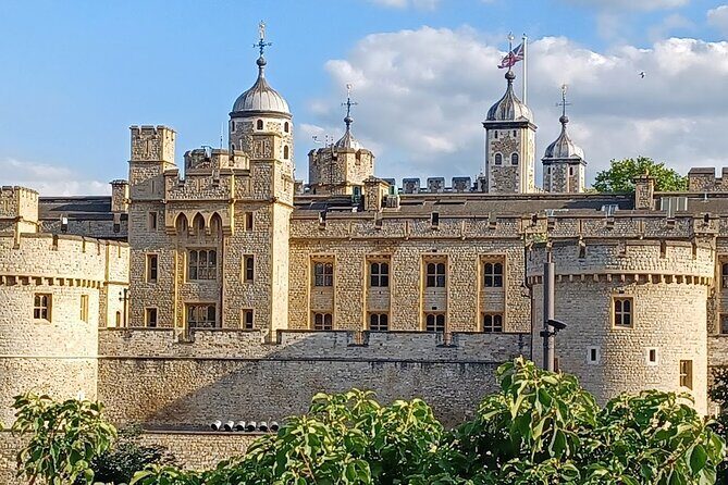 Easy Access Tower of London Crown Jewel Torture and Executions - A Deep Dive into the Experience