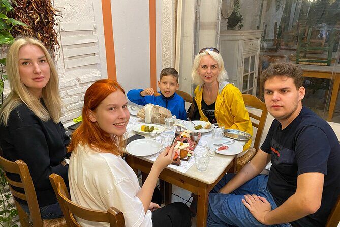 Eat like an Athenian food tour of Athens - FAQs