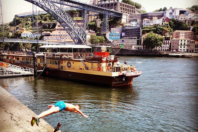 Eat & Tell Porto's Tale: The historical tour that goes through your stomach! - What to Expect from the Experience