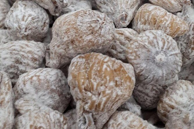 Eat & Tell Porto's Tale: The historical tour that goes through your stomach! - Practical Tips for Participants