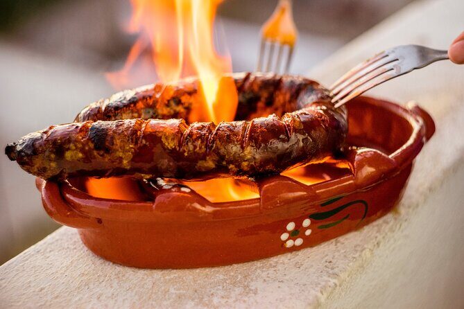 Eating Seville: Tapas, Drinks and Local Flavors Tour - Authentic Flavors and Hidden Gems: A Review of the Eating Seville: Tapas, Drinks and Local Flavors Tour