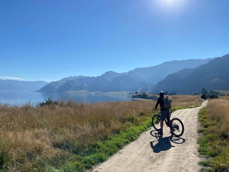 ebike tour lake Hawea river track to Wanaka - Key Points