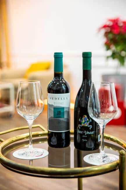 Echegaray 5, Málaga center: Wine & Relax Experience: Massage + Wine tasting - FAQ