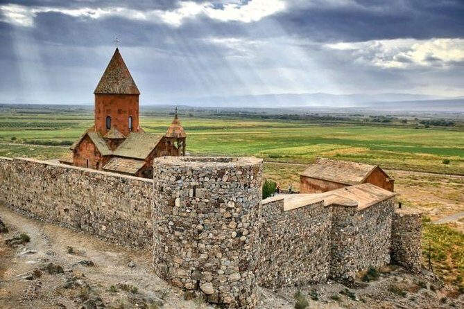 Echmiadzin, Zvartnots, Khor Virap - Who Should Book This Tour?  