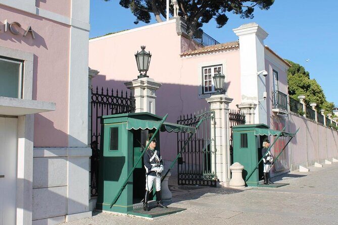 Eco Car Twizy Tour - Lisbon Downtown and Belém with GPS Audio Guide - Key Points