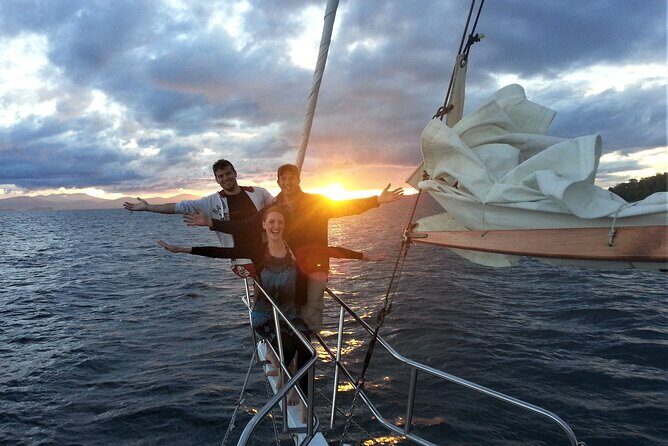 Eco Sailing Tour to Maori Rock Carvings on Lake Taupo - Key Points