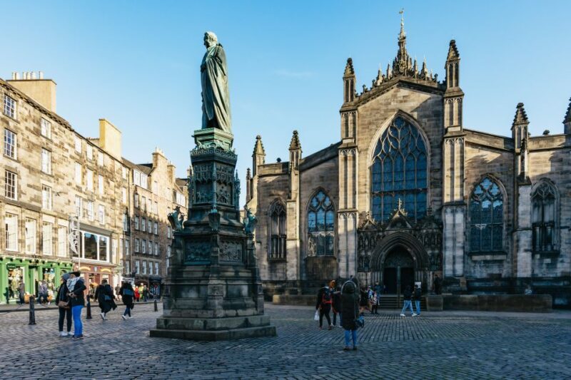 Edinburgh: 3-Hour Guided Walking Tour - Itinerary Breakdown: What Youll See and Why It Matters