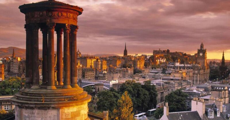 Edinburgh: 3-Hour Historical Walking Tour in Italian - Who Will Love This Tour?