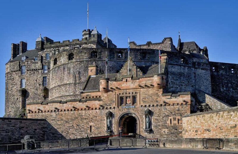 Edinburgh Castle: Express Guided Tour with Entry Ticket - Starting Point and Meeting Arrangements