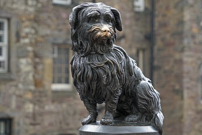 Edinburgh Castle & Old Town Small Group Guided Tour - The Itinerary in Detail