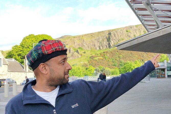 Edinburgh City Walking Tour, Discover Old Town, Royal Mile with a Local Expert! - Why This Tour Works
